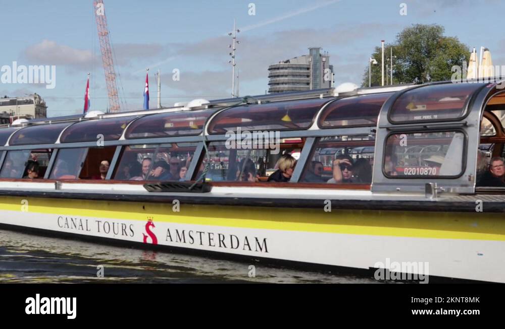Tourist canal tours Stock Videos & Footage - HD and 4K Video Clips - Alamy