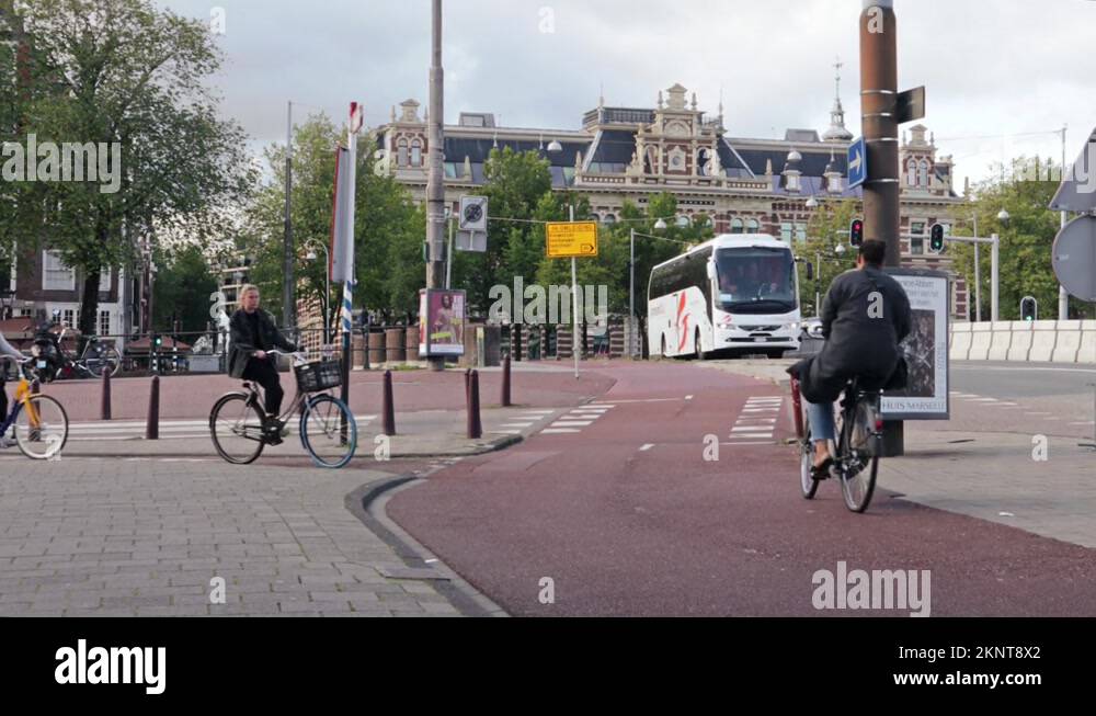 Cycle path paths Stock Videos & Footage - HD and 4K Video Clips - Alamy