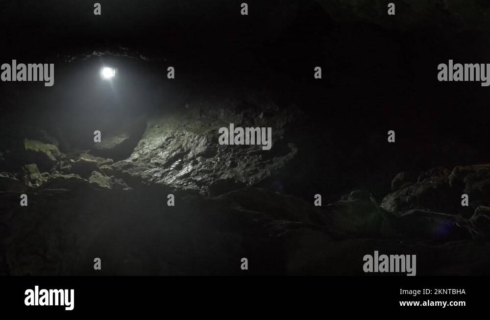 Spotlight cave Stock Videos & Footage - HD and 4K Video Clips - Alamy