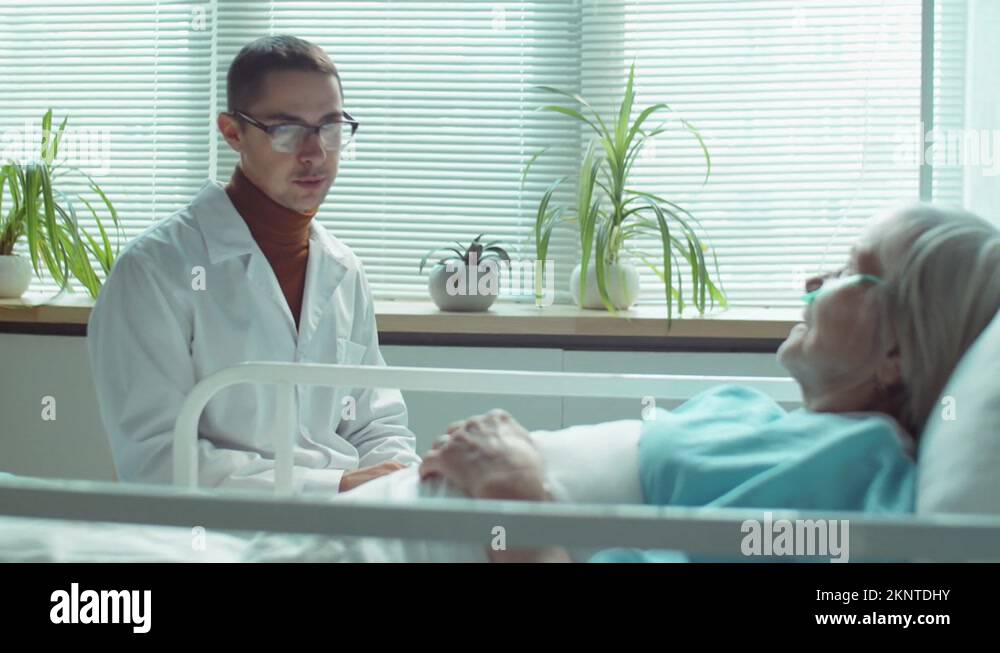 Hospital ward doctor talking Stock Videos & Footage - HD and 4K Video ...