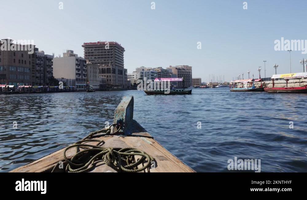 Dubai abra boat Stock Videos & Footage - HD and 4K Video Clips - Alamy