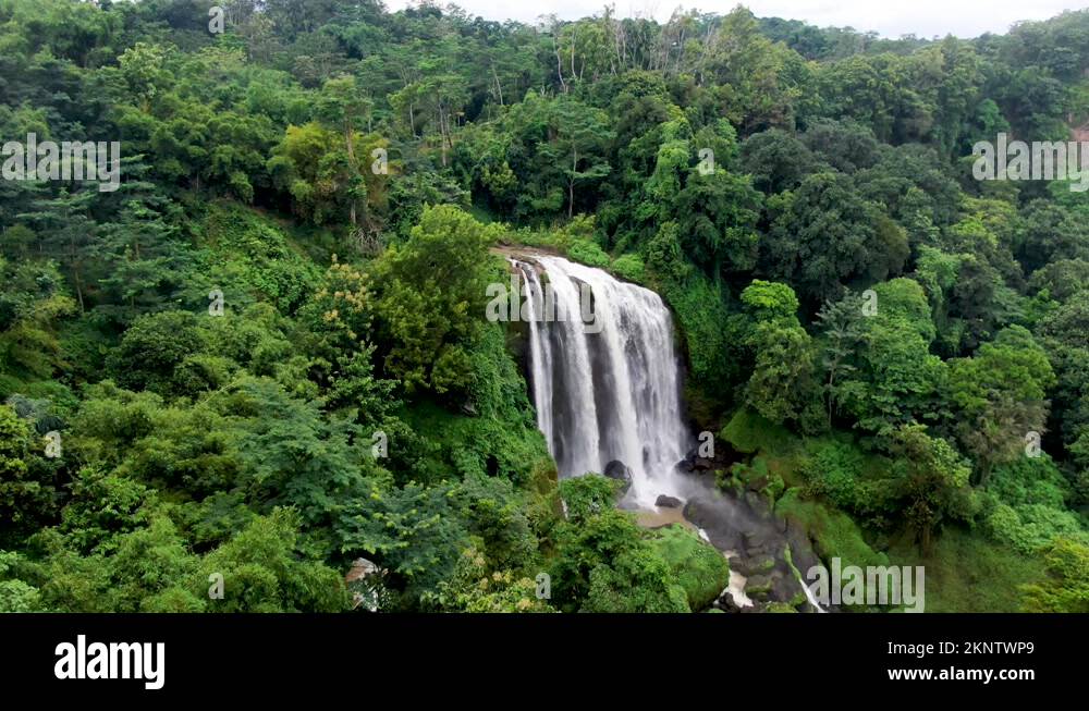 Curug indonesia Stock Videos & Footage - HD and 4K Video Clips - Alamy