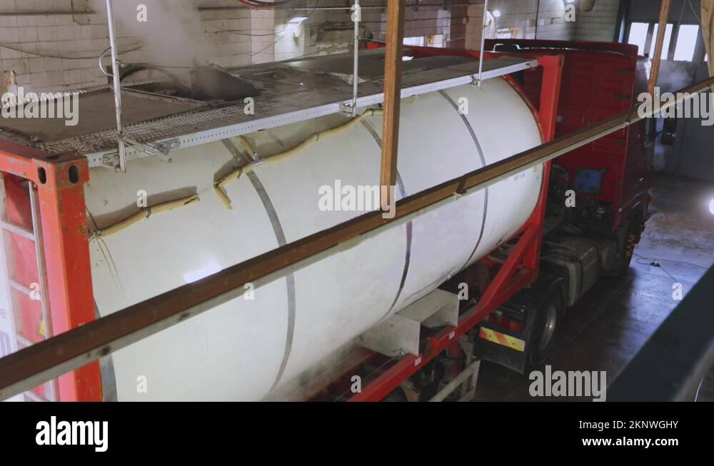 Cargo tanker inside Stock Videos & Footage - HD and 4K Video Clips - Alamy