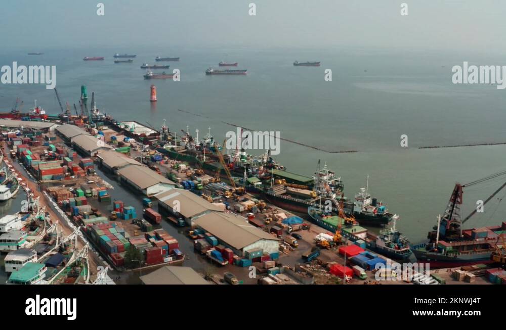 Jakarta port Stock Videos & Footage - HD and 4K Video Clips - Alamy