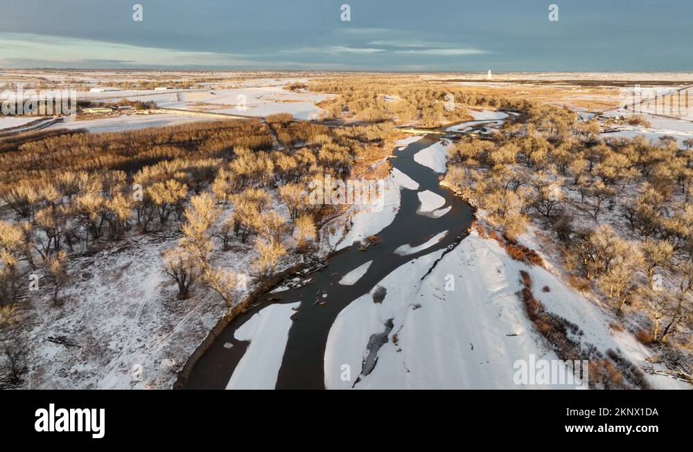 River plains farming Stock Videos & Footage - HD and 4K Video Clips - Alamy