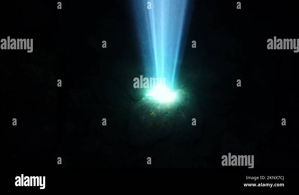 Light beam in water Stock Videos & Footage - HD and 4K Video Clips - Alamy