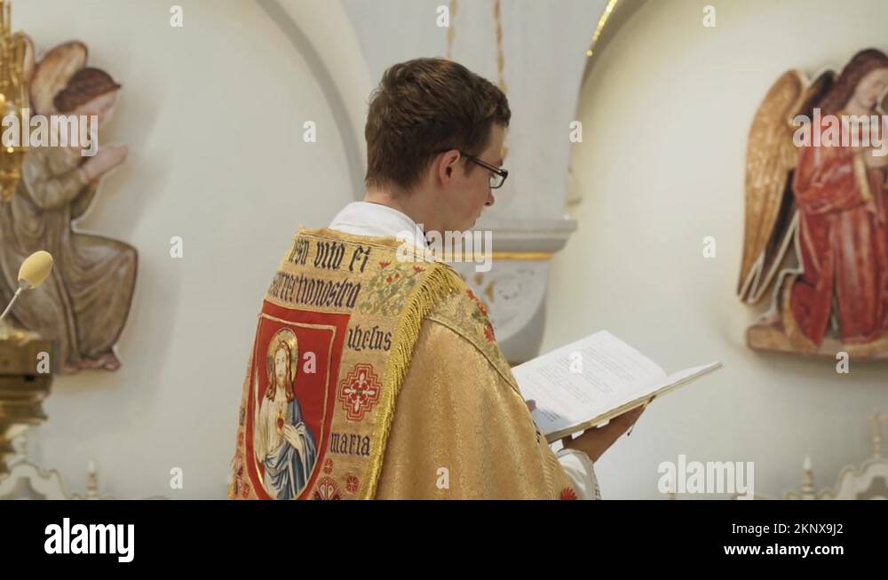 Clergyman priest Stock Videos & Footage - HD and 4K Video Clips - Alamy