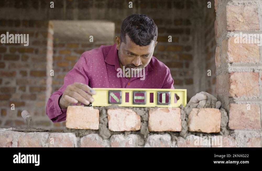 Mason measuring Stock Videos & Footage - HD and 4K Video Clips - Alamy