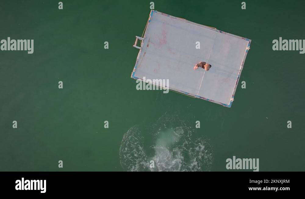 Diving off platform Stock Videos & Footage - HD and 4K Video Clips - Alamy