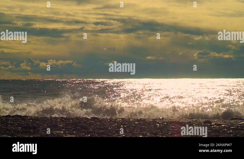 Splashes of sunset Stock Videos & Footage - HD and 4K Video Clips - Alamy