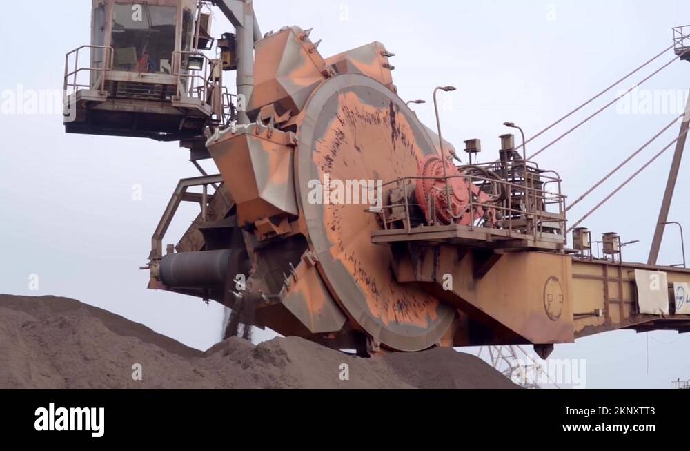 Mining scene bucket wheel excavator Stock Videos & Footage - HD and 4K ...