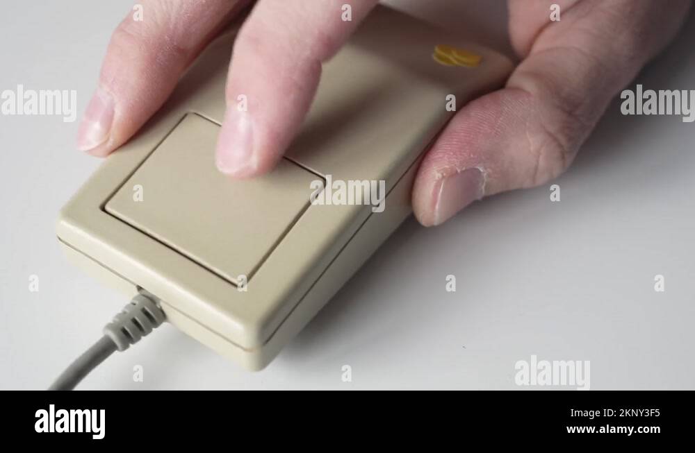 Retro computer mouse Stock Videos & Footage - HD and 4K Video Clips - Alamy