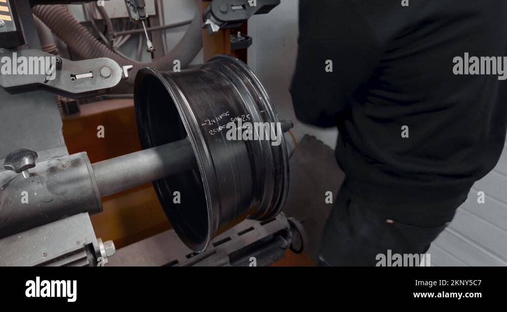 Tire bending machine Stock Videos & Footage - HD and 4K Video Clips - Alamy