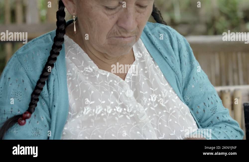 Knitting with wool Stock Videos & Footage - HD and 4K Video Clips - Alamy