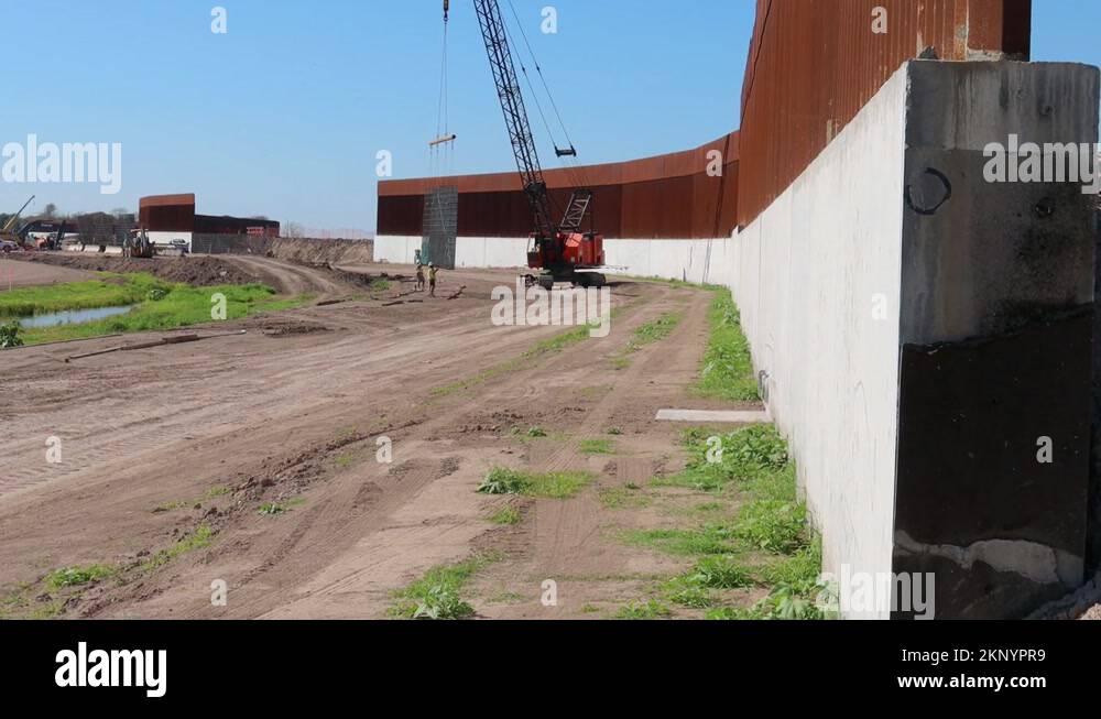 Incomplete border Stock Videos & Footage - HD and 4K Video Clips - Alamy