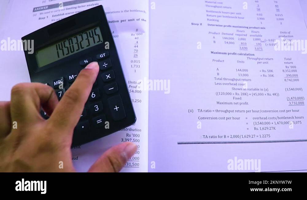 Calculating points Stock Videos & Footage - HD and 4K Video Clips - Alamy