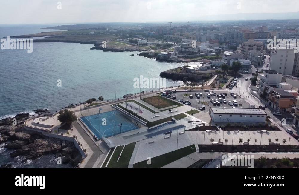 Monopoli cityscape Stock Videos & Footage - HD and 4K Video Clips - Alamy