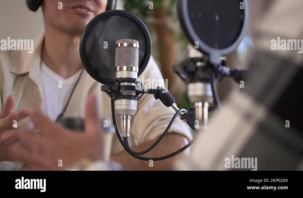 Audio mic Stock Videos & Footage - HD and 4K Video Clips - Alamy