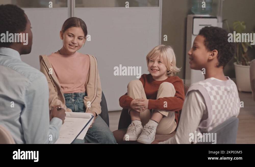 Kids group therapy Stock Videos & Footage - HD and 4K Video Clips - Alamy