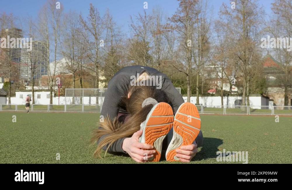 Fit and flexible Stock Videos & Footage - HD and 4K Video Clips - Alamy