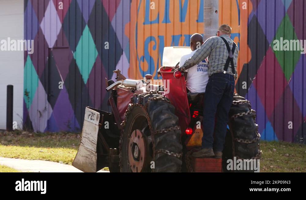 How to drive a old tractor Stock Videos & Footage - HD and 4K Video ...