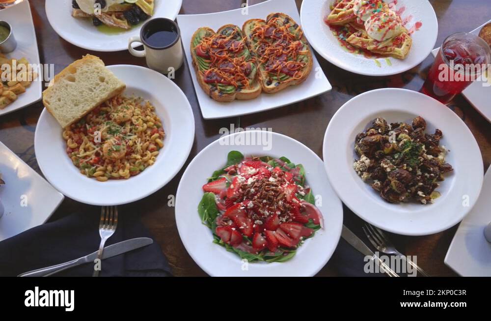 Lunch plates Stock Videos & Footage - HD and 4K Video Clips - Alamy