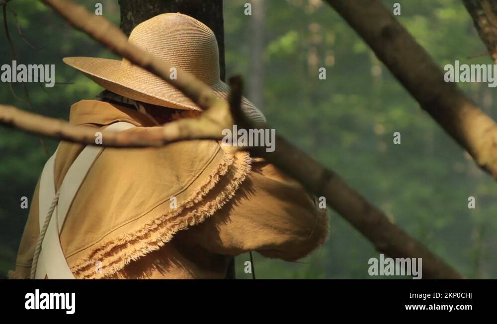 American Revolutionary War Re-enactment - Wilderness Flintlock Battle ...