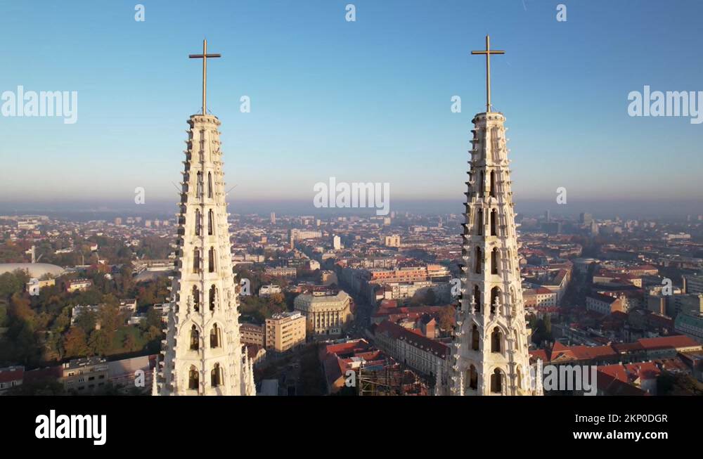 Cross towers Stock Videos & Footage - HD and 4K Video Clips - Alamy