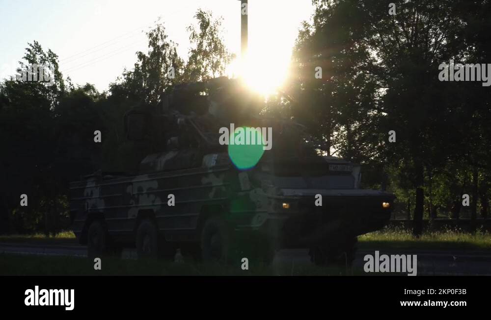 Osa gun Stock Videos & Footage - HD and 4K Video Clips - Alamy