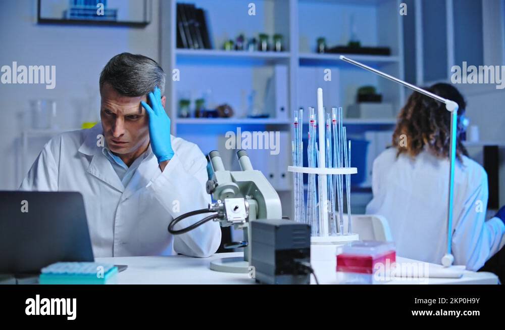 Computer forensic laboratory Stock Videos & Footage - HD and 4K Video ...