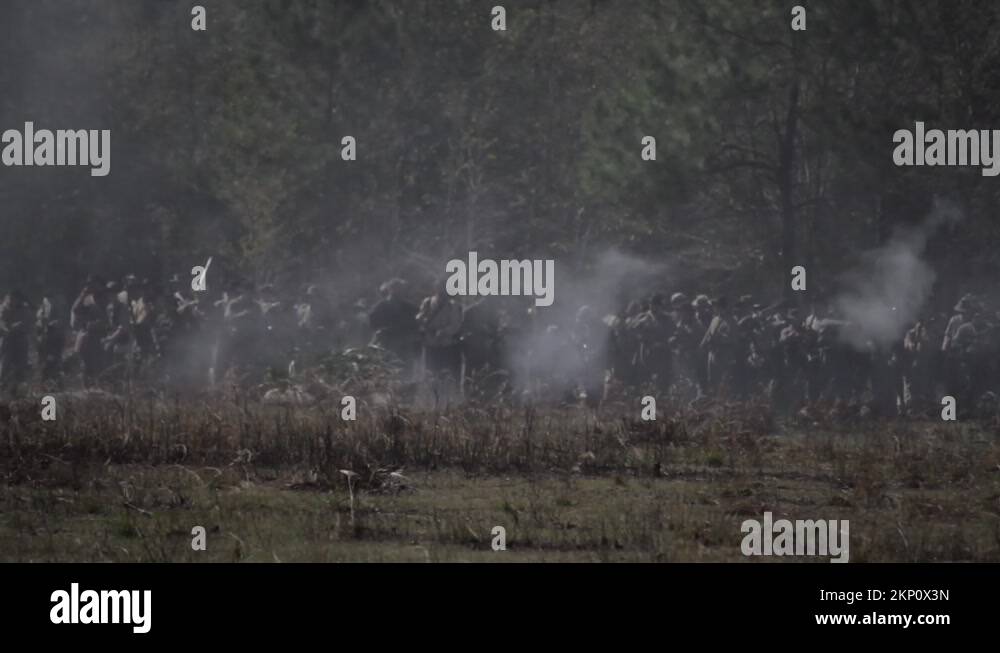Civil War Combat Battle Re-enactment - Confederates FIRE through musket ...