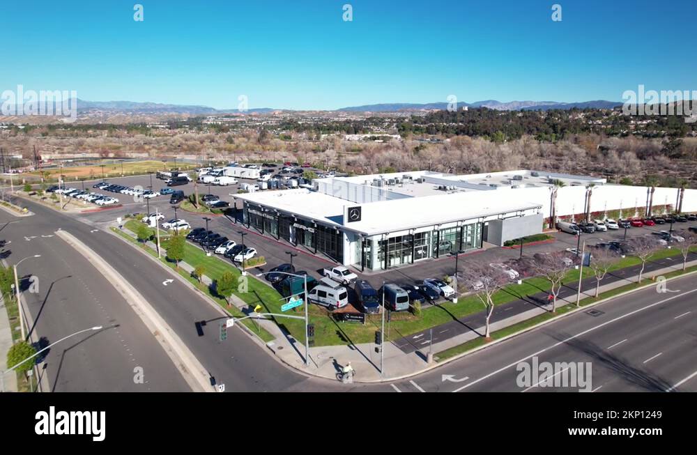 Mercedes benz car dealership Stock Videos & Footage - HD and 4K Video ...