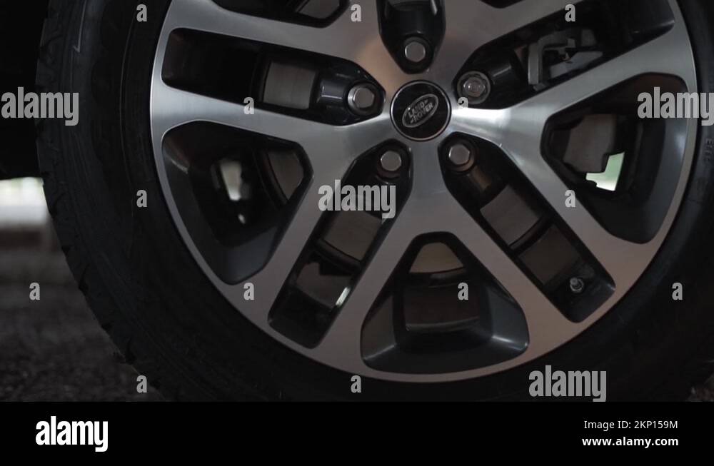 Car wheels and rims Stock Videos & Footage - HD and 4K Video Clips - Alamy
