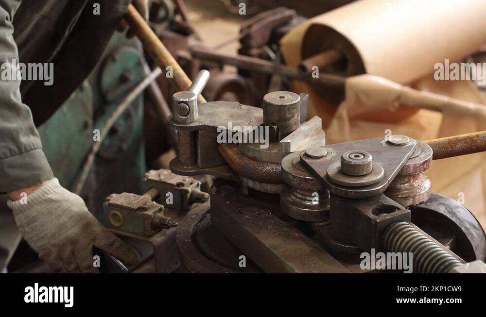 Bending corner Stock Videos & Footage - HD and 4K Video Clips - Alamy