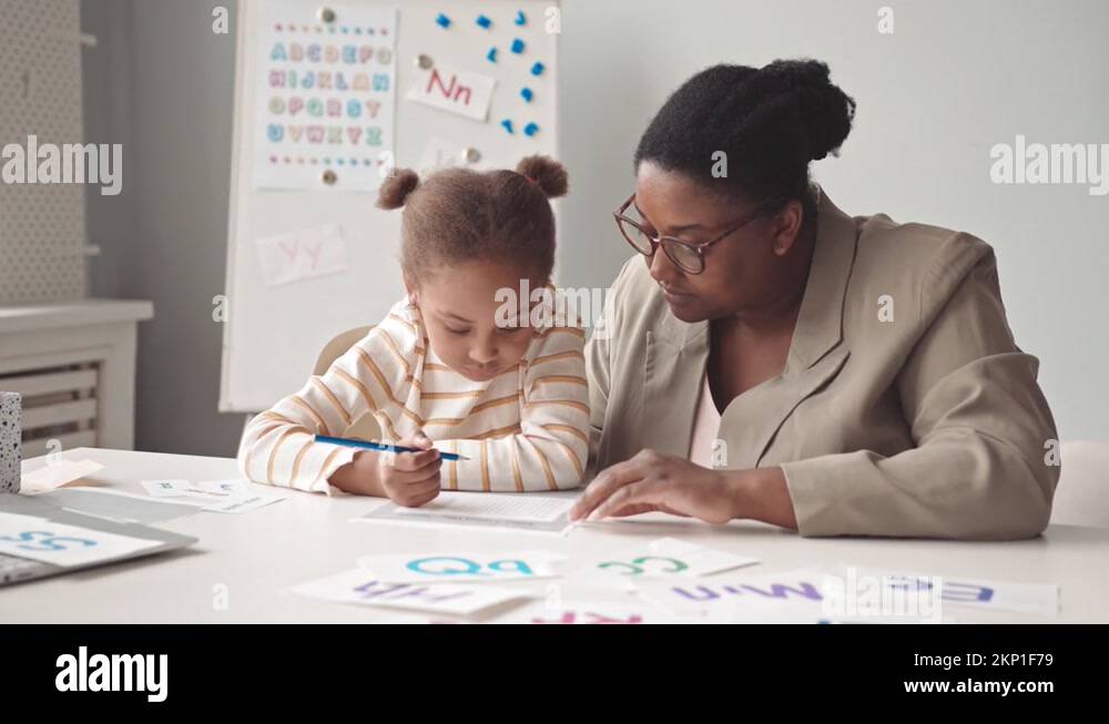 Teacher preschool classroom Stock Videos & Footage - HD and 4K Video Clips - Alamy