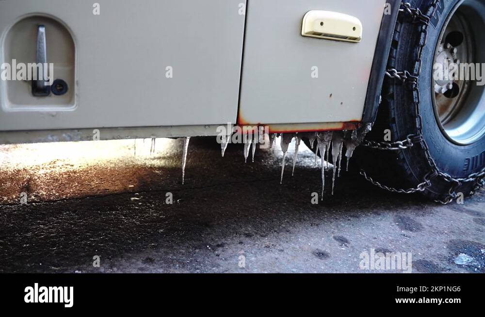 Frozen ice roads Stock Videos & Footage - HD and 4K Video Clips - Alamy