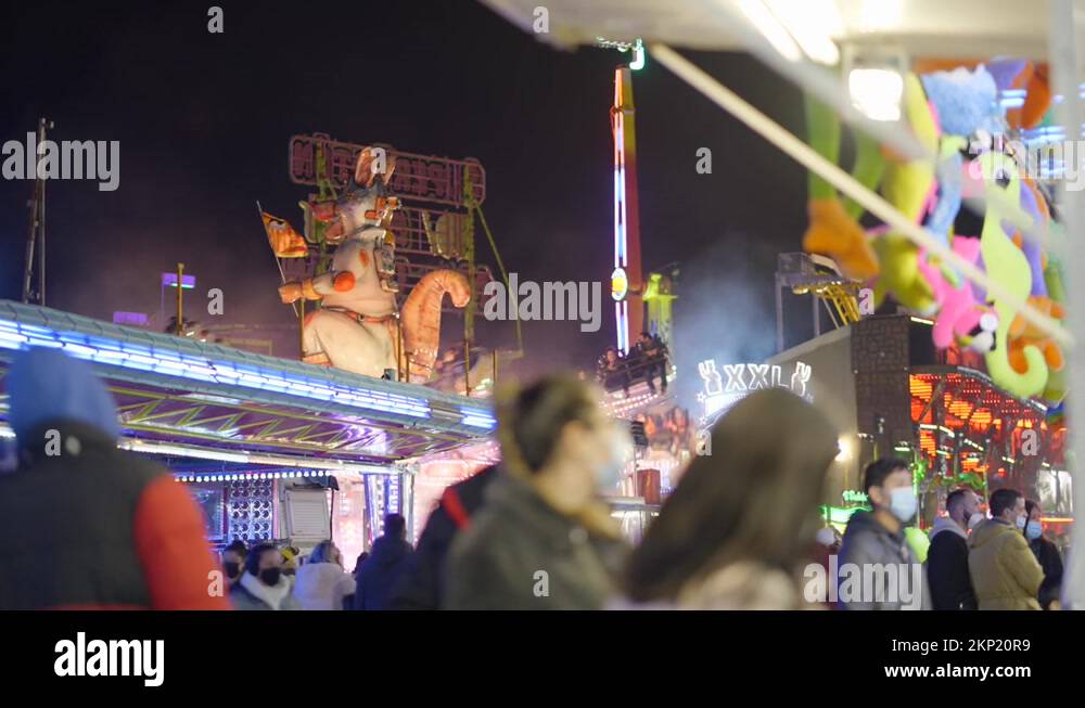 Valencia nightlife Stock Videos & Footage - HD and 4K Video Clips - Alamy