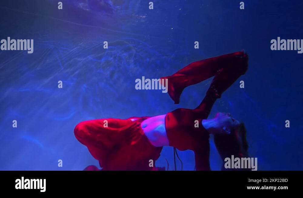 Underwater dancing Stock Videos & Footage - HD and 4K Video Clips - Alamy
