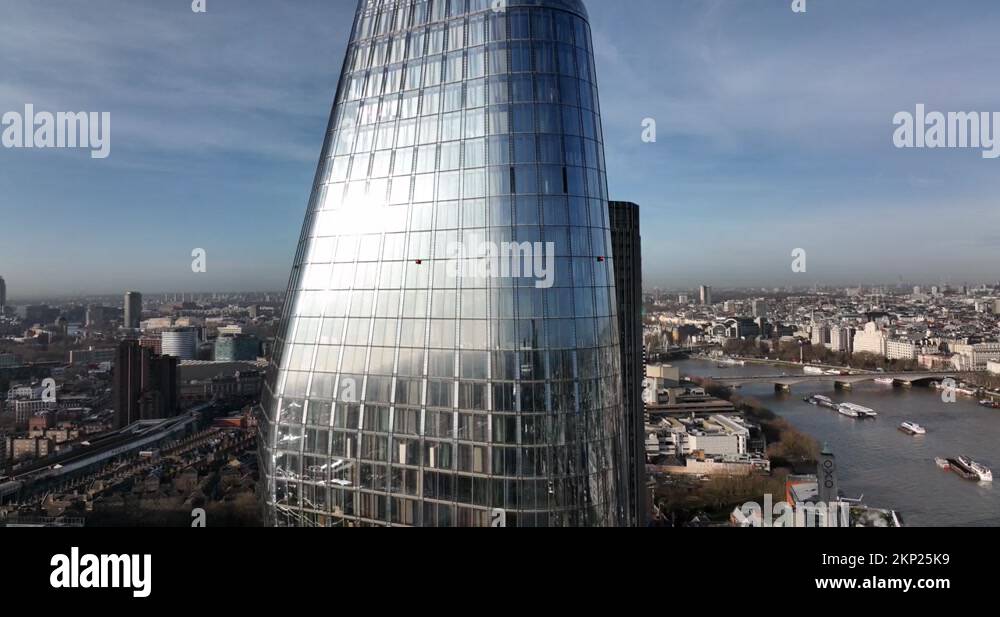 Bank one building Stock Videos & Footage - HD and 4K Video Clips - Alamy