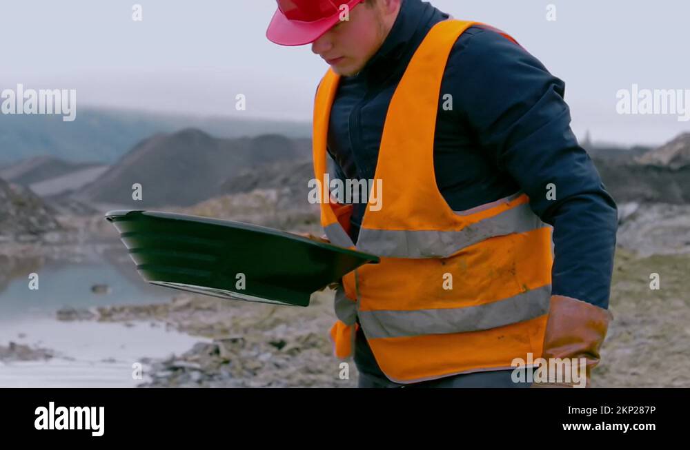 Panning equipment Stock Videos & Footage - HD and 4K Video Clips - Alamy