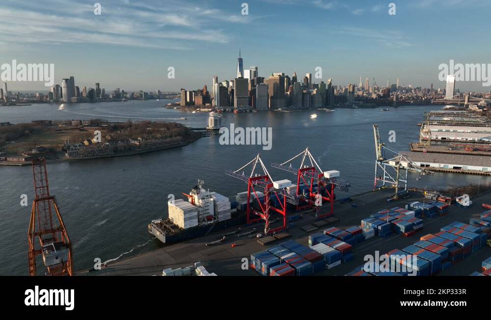 Nyc container Stock Videos & Footage - HD and 4K Video Clips - Alamy