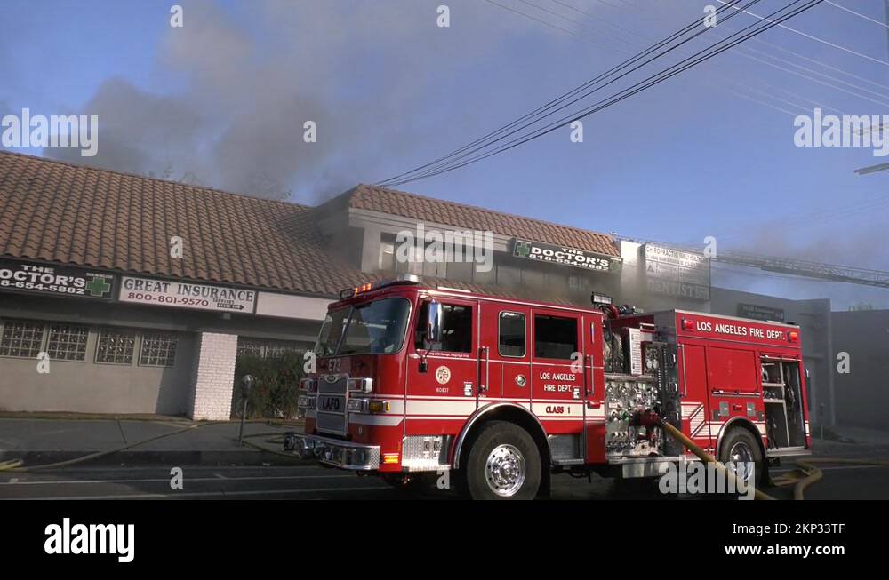 Building fire Stock Videos & Footage - HD and 4K Video Clips - Alamy