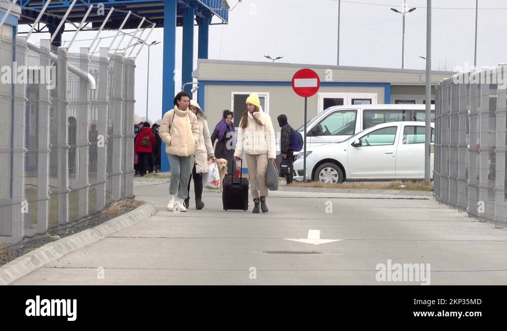 Displaced people world war Stock Videos & Footage - HD and 4K Video ...