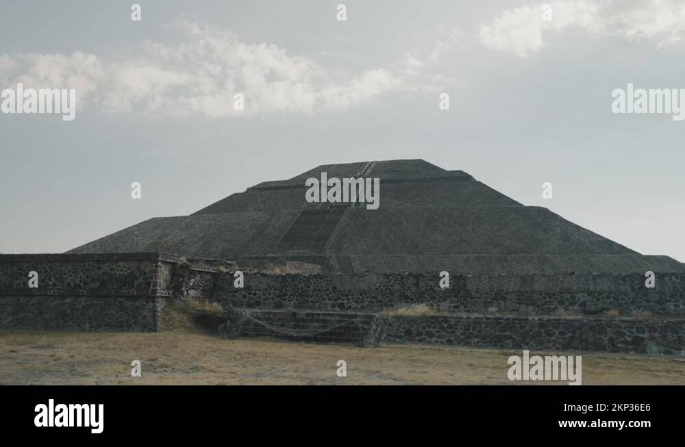 Pyramid Of Teotihuacan, Mexico - Symbol of the Pre-colombian America ...