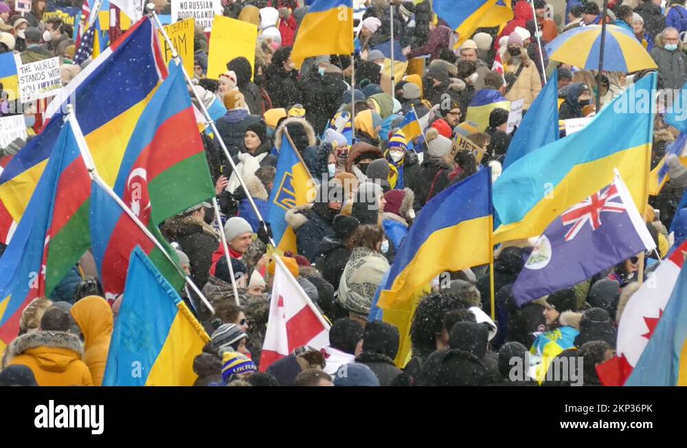 Raising flags Stock Videos & Footage - HD and 4K Video Clips - Alamy