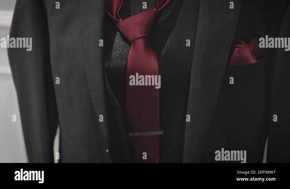Manikin suit Stock Videos & Footage - HD and 4K Video Clips - Alamy