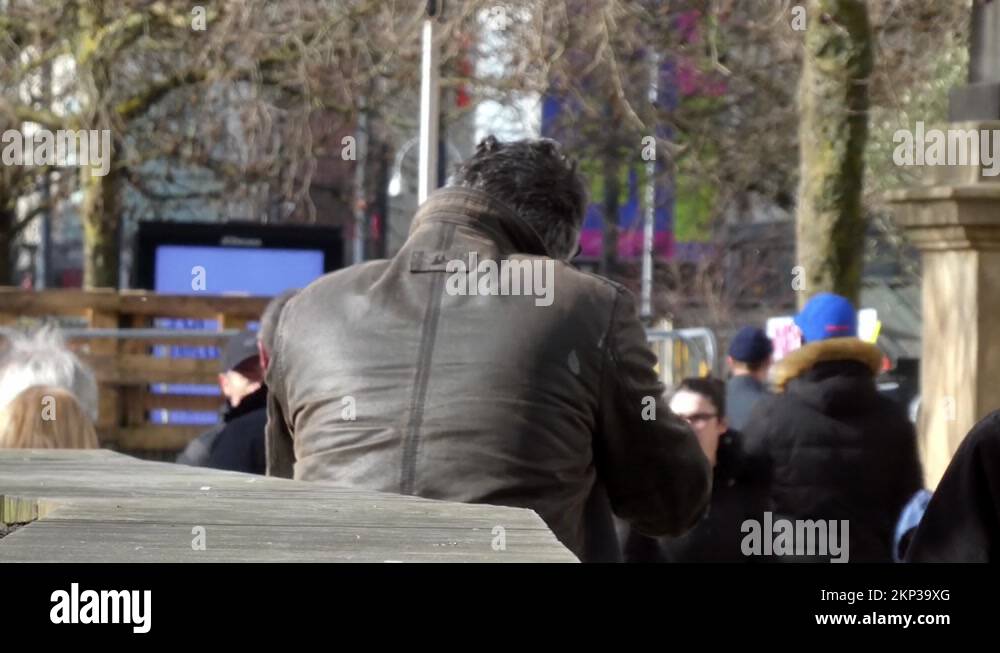 Filming news Stock Videos & Footage - HD and 4K Video Clips - Alamy