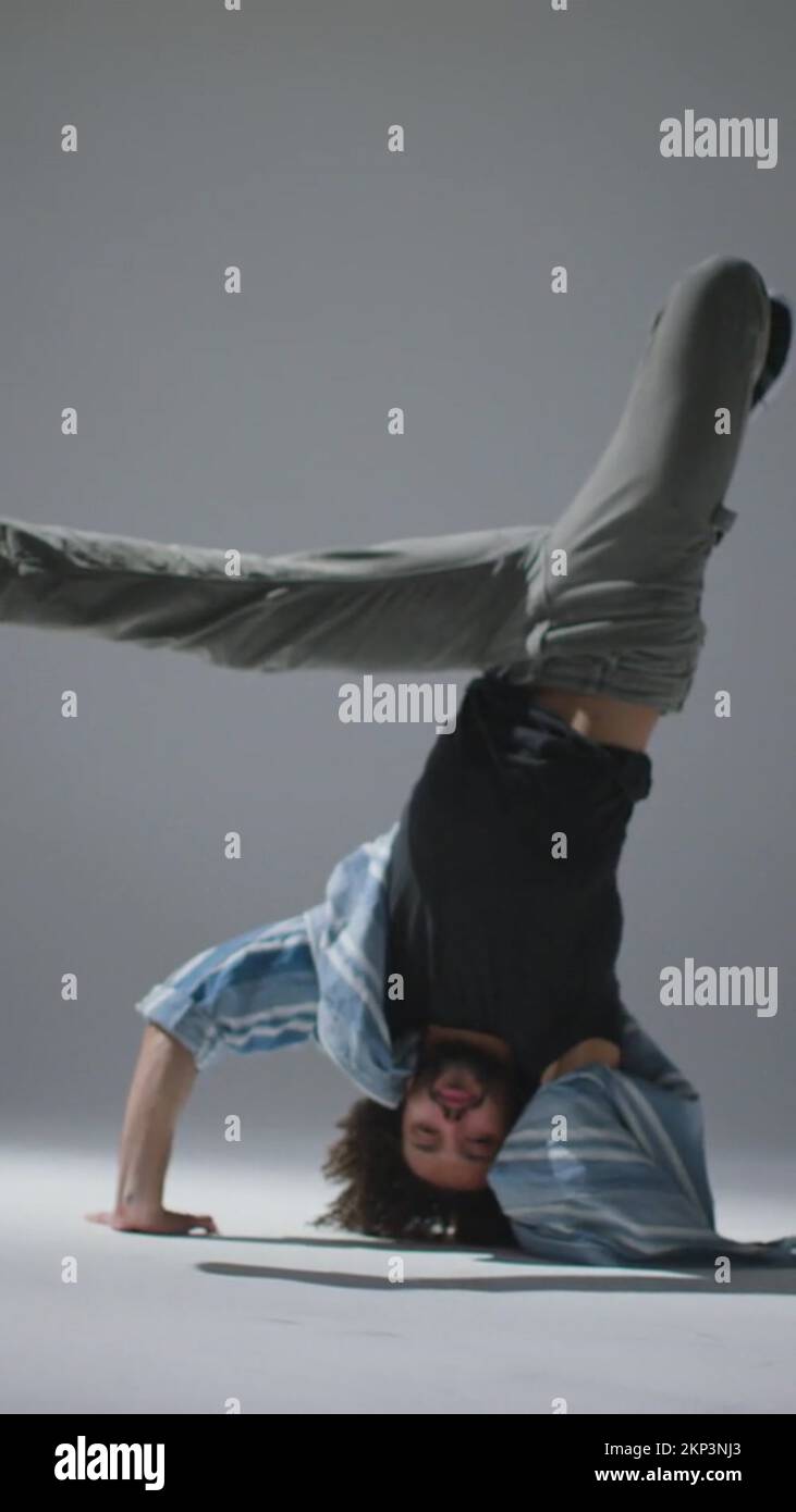 Balancing on head Stock Videos & Footage - HD and 4K Video Clips - Alamy