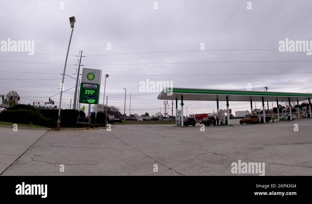 Bp gasoline sign Stock Videos & Footage - HD and 4K Video Clips - Alamy