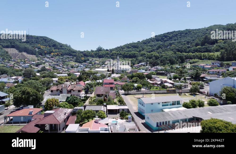 Rio sul tower Stock Videos & Footage - HD and 4K Video Clips - Alamy